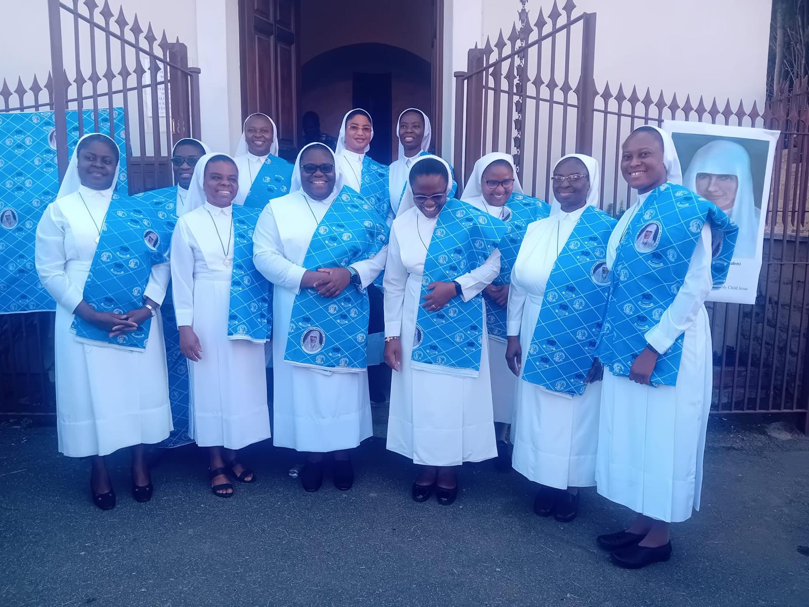 Home - HHCJ - Handmaids of the Holy Child Jesus