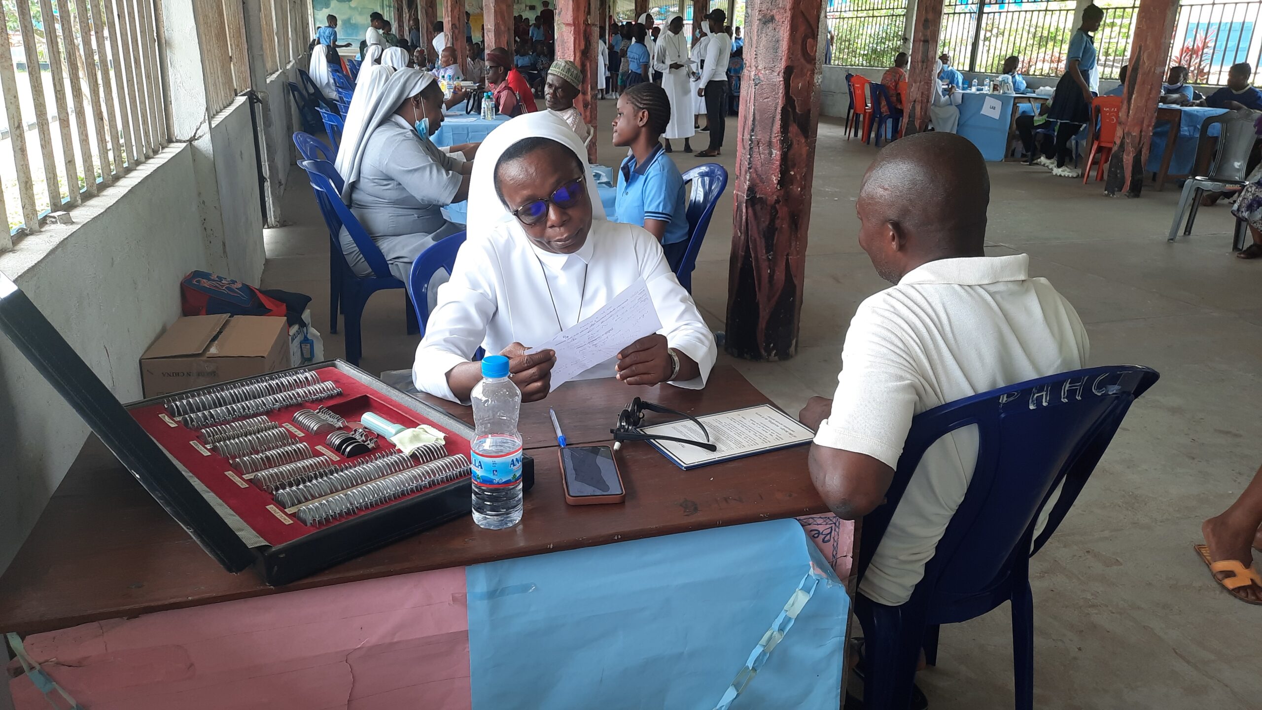 Home - HHCJ - Handmaids of the Holy Child Jesus